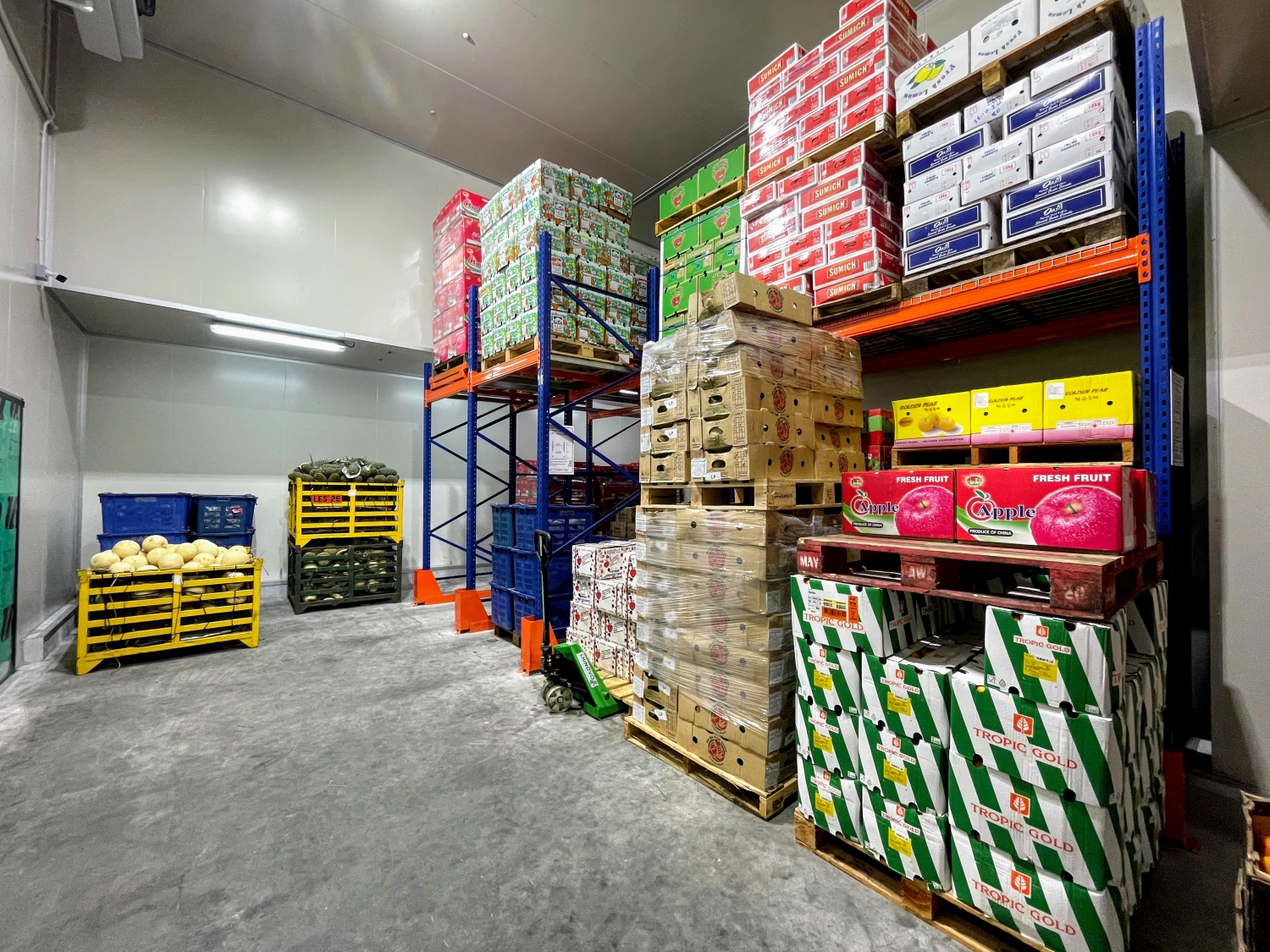 Les Fruits – Your Wholesale Fruits Distributor